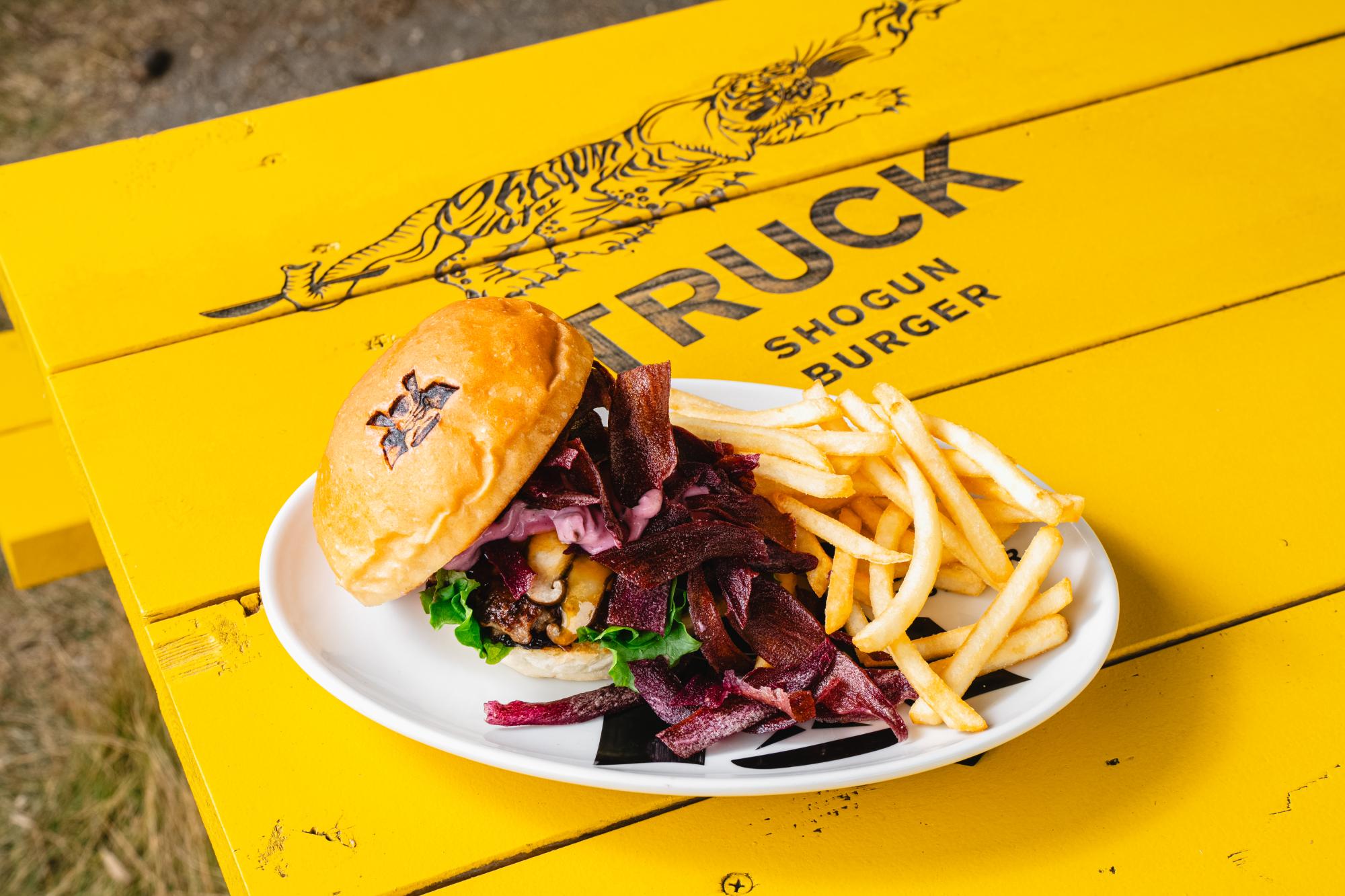 宮古島店！新メニュー販売｜新着情報｜SHOGUN BURGER｜ショーグンバーガー